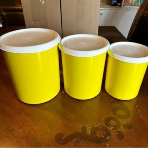 Tupperware | Kitchen | Tupperware One Touch Canister Set | Poshmark